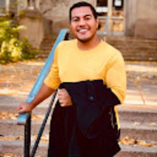 Saul Pineda Castro (Fernando) | profe.social